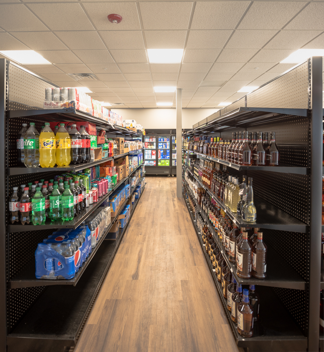 96 Paine Circle SE – World Class Liquors – K. Johnson Construction